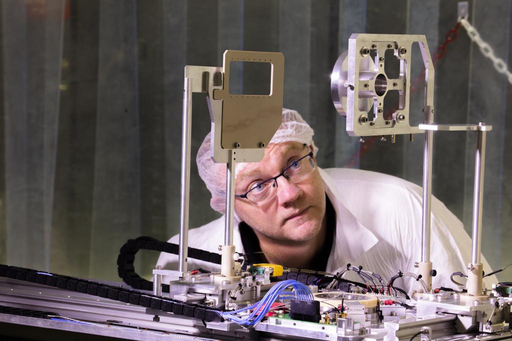 Si-detector array | ISOLDE Solenoidal Spectrometer